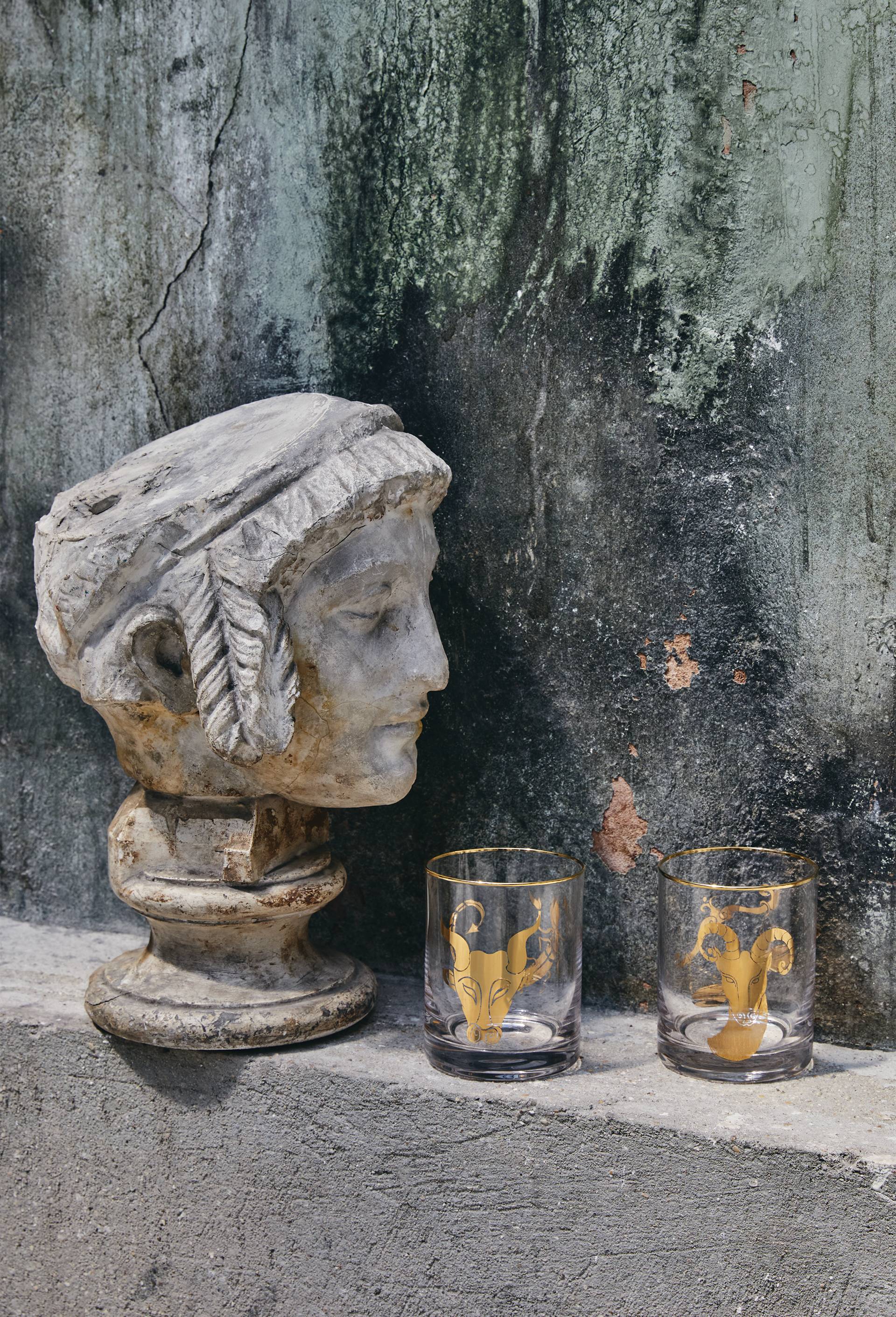 Verre à eau doré poisson vierge, Vincent Darré x Monoprix